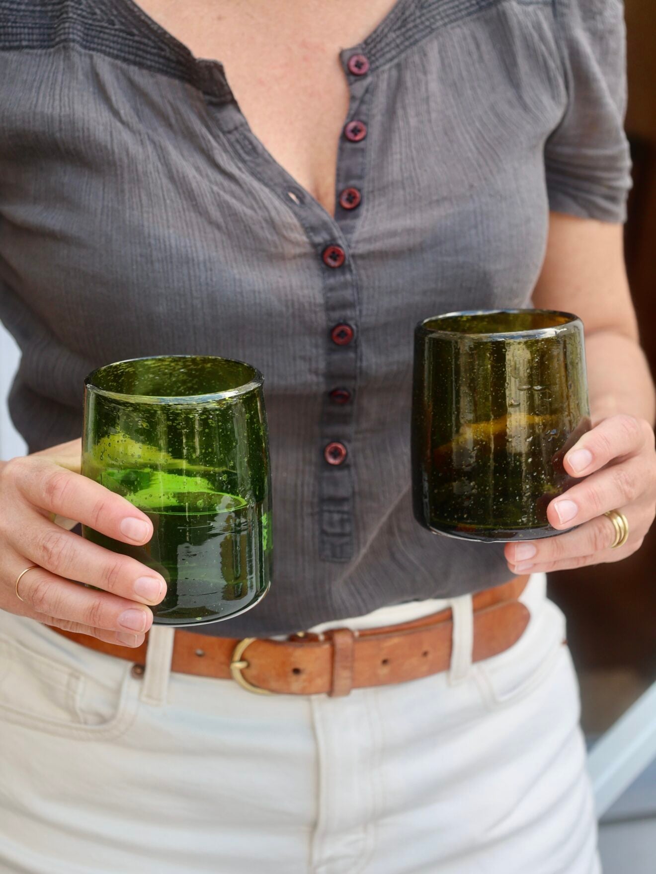 Rodi Glass Marron Olive Bulles - La Soufflerie - Mouth-blown recycled glass