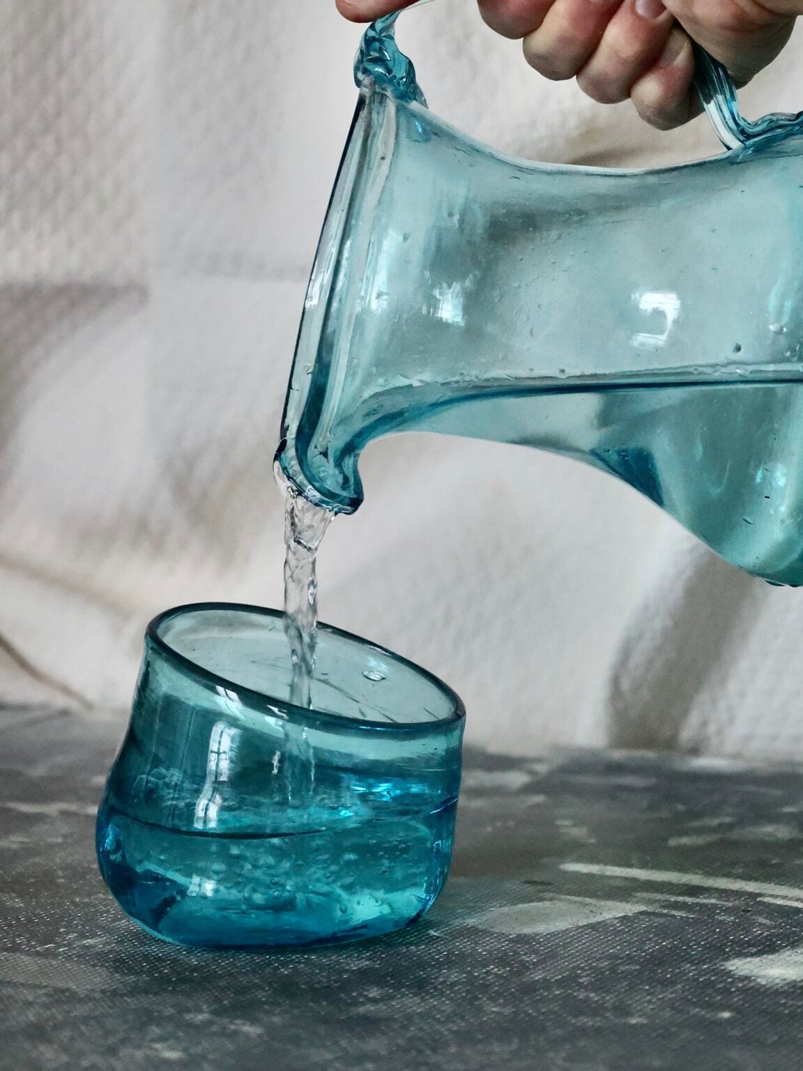 Rock Glass Vert Fumé - La Soufflerie - Mouth-blown recycled glass